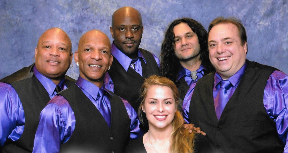 FlashBack Party Band - 1-800-689-2263